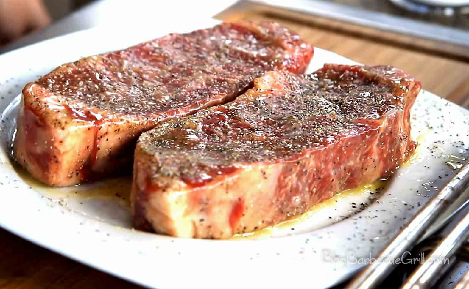 15-inch Charbroilers that Your Kitchen will Need in 2021 - BBQ, Grill